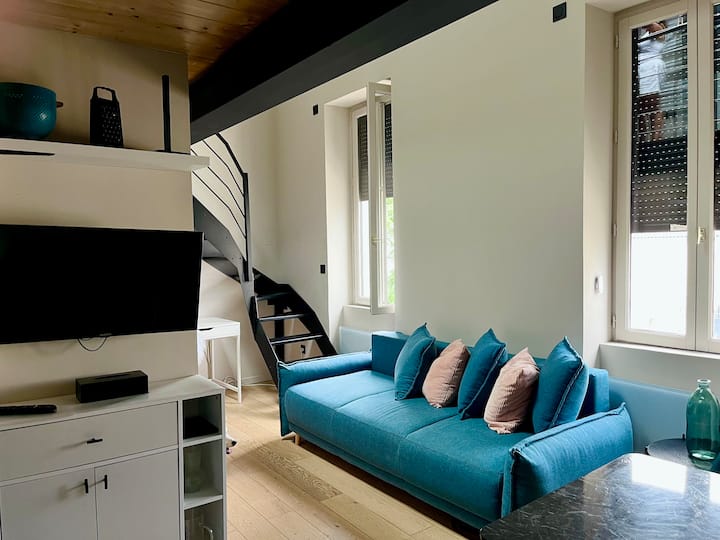Studio Moderne Lumineux Avec Mezzanine - Villeurbanne