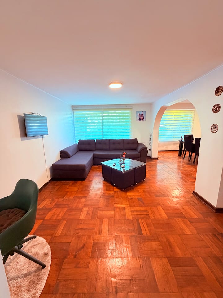 Casa Las Condes A Pasos Metro Manquehue - Las Condes