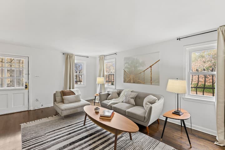 Lux Commons 1003 - Kansas City, KS