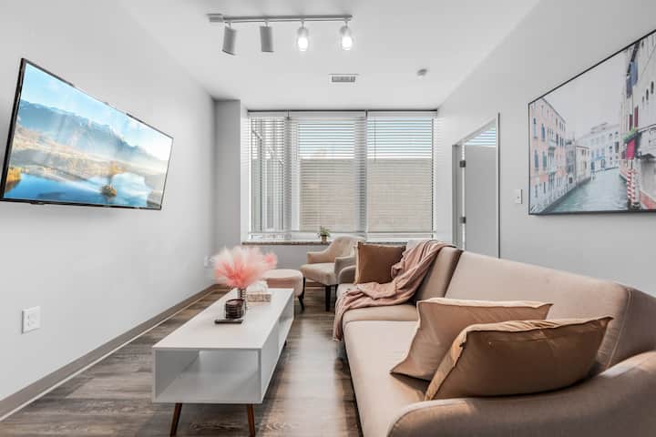 Dt | Pet Friendly | Parking | Gym | Wi-fi| Coffee - 克里夫蘭