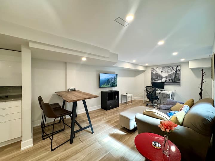 Private & Spacious Suite – Toronto Core - Mississauga