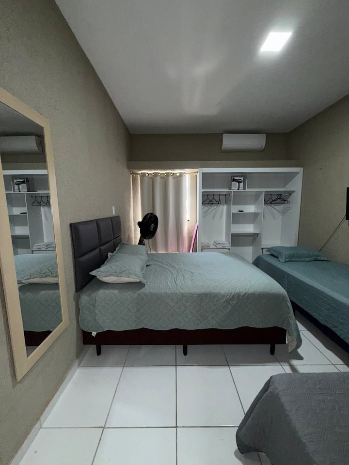 Apto Brisa De Fortaleza (3km Da Avenida Beira Mar) - Fortaleza