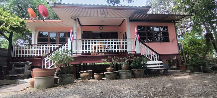 บ้านสวนอยุธยาคลองสระบัว - 阿瑜陀耶