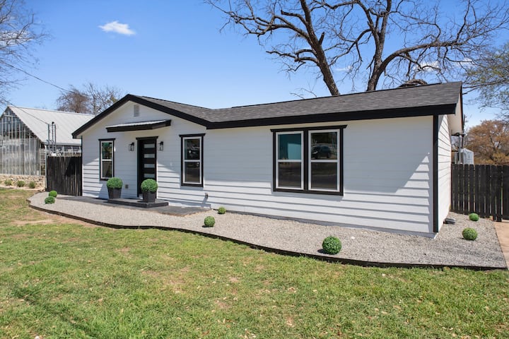 Georgetown Square Escape! - Georgetown, TX