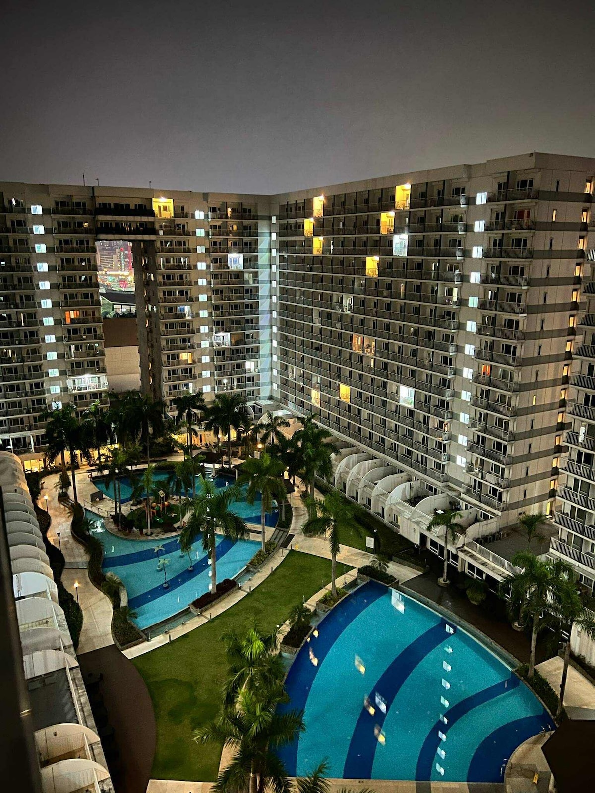 Shell 1435_Xanders Staycation-3 near SM MoA (2p) - Apartments for Rent ...