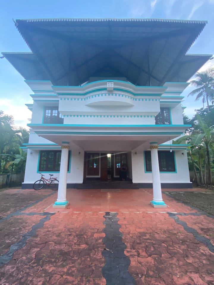 Holiday Home In West Koratty - Chalakudy