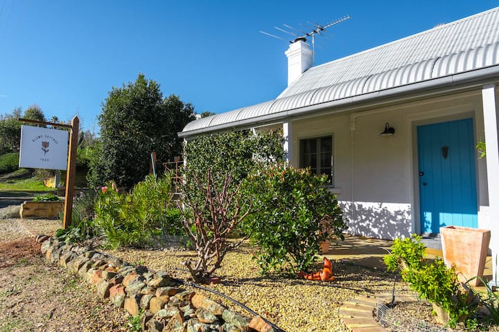 Blume Cottage 1860 - The Barossa Council