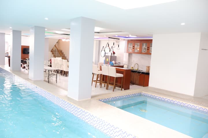 Basty 2 Private Hotspring Resort - Calamba