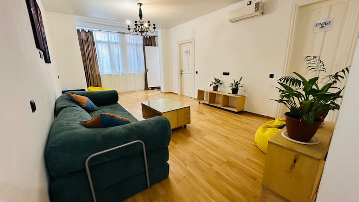 Adams Home - Tbilissi