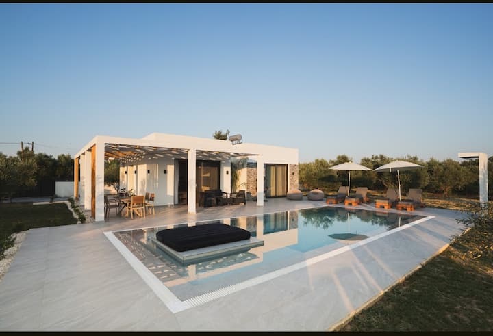 Lion Exclusive Villa - Zakynthos