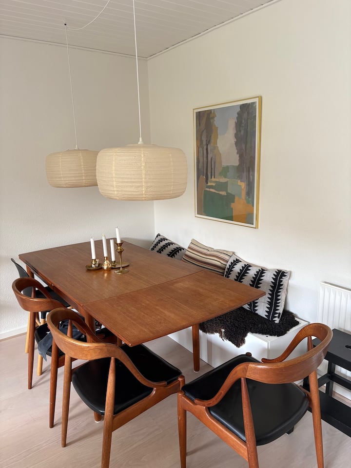 Hyggeligt, Bynært Rækkehus. - Aarhus
