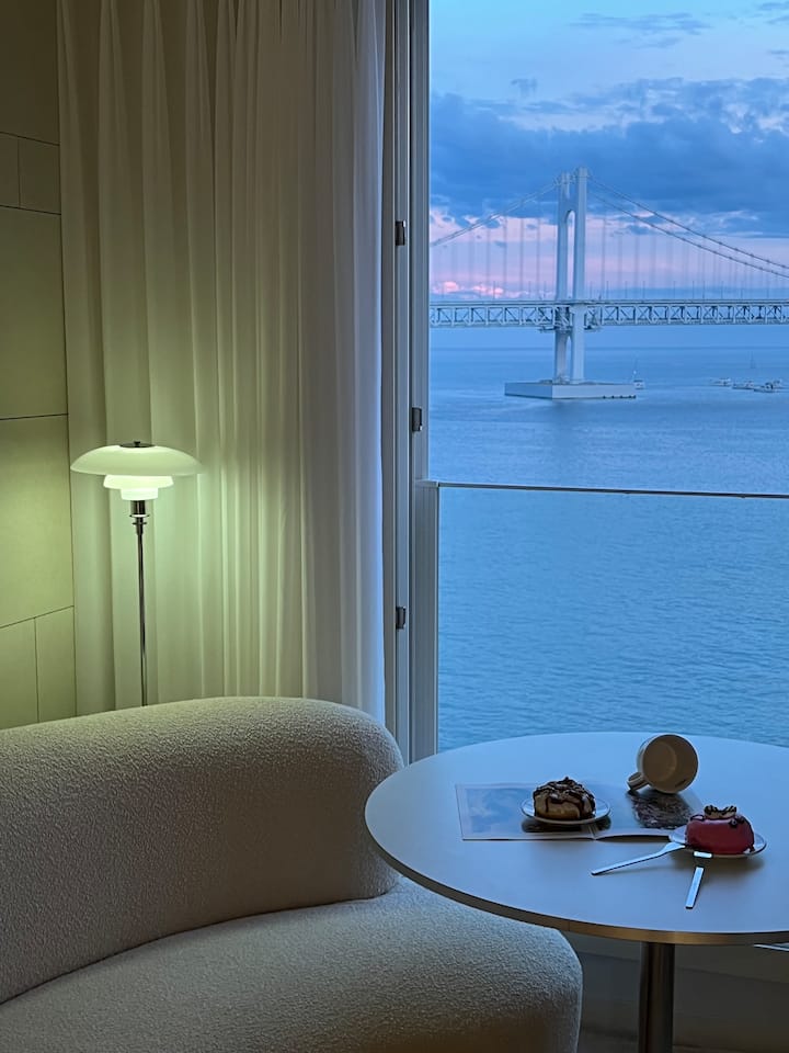 #영업신고등록
#광안리 해수욕장 도보 5분
#광안대교 오션뷰
#무료주차
#연박할인
#방2칸 - Busan