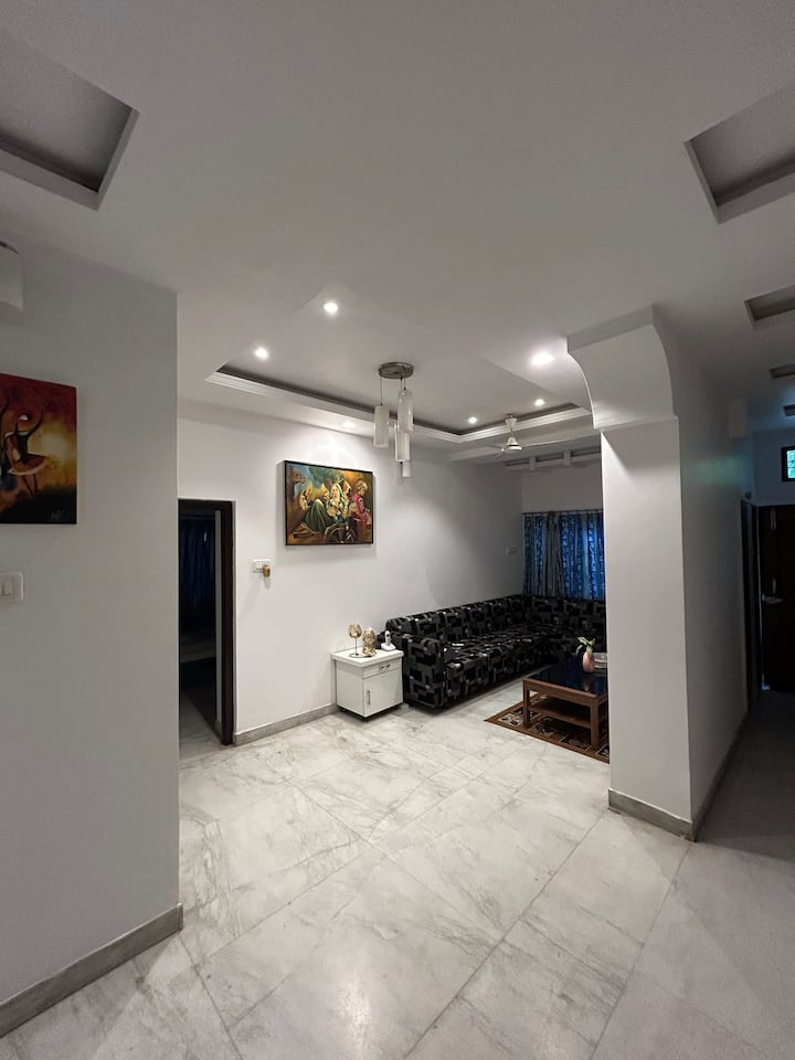 Cozy 2.5 Bhk Near Fateh Sagar! - Udaipur