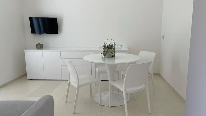 Appartamento Luminoso E Tranquillo In Pieno Centro - Jesolo