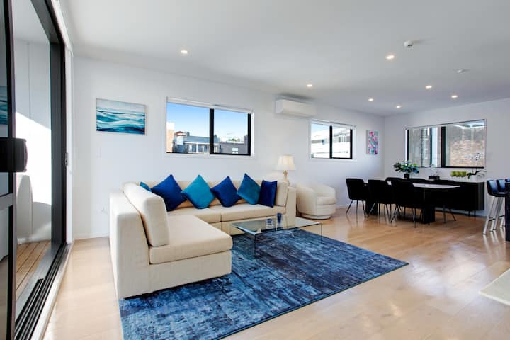 Central Modern Duplex Home Near Cornwall Park - Auckland