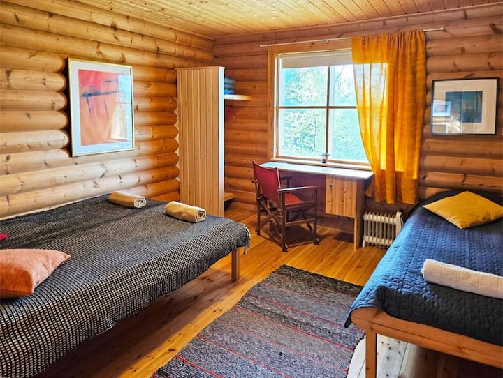 Room In A Wooden House - Inari
