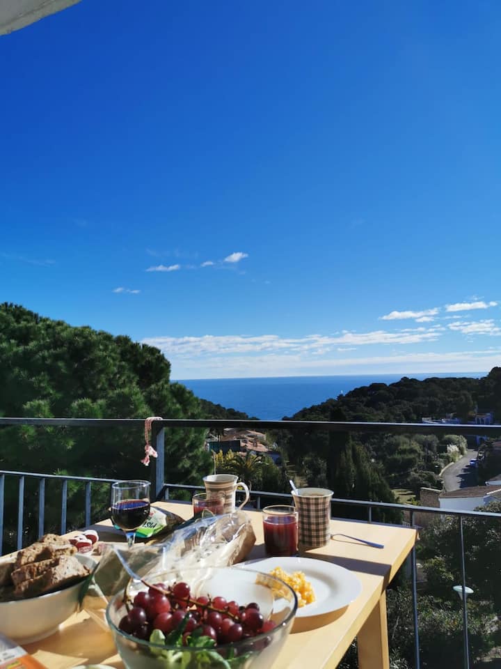 Sea View Escape With Pool & Balcony - Costa Brava (Spain)