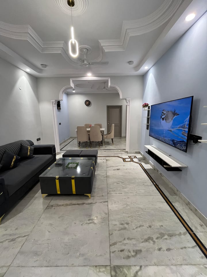 4bhk Retreat For Large Groups - Delhi