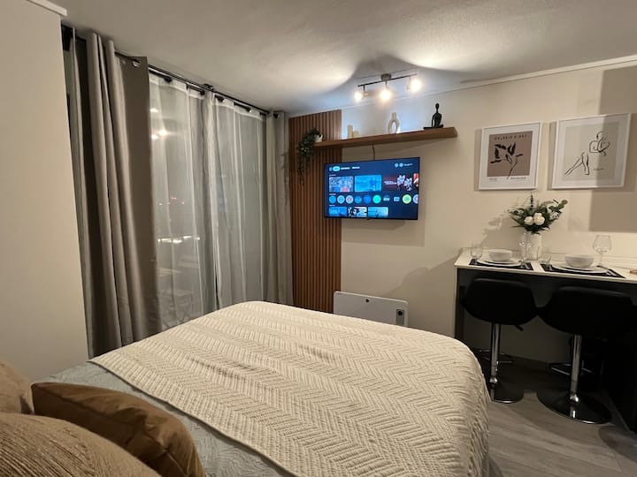 M&c Departamento Republica 815 - Santiago