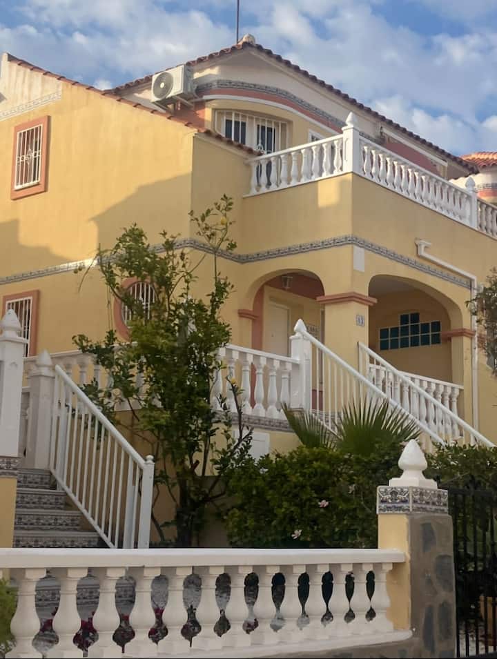 Townhouse In Villamartin, Orihuela Costa - Pilar de la Horadada
