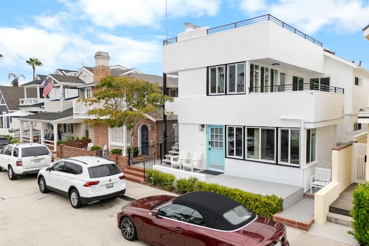 Coastal Charm - Newport Beach, CA