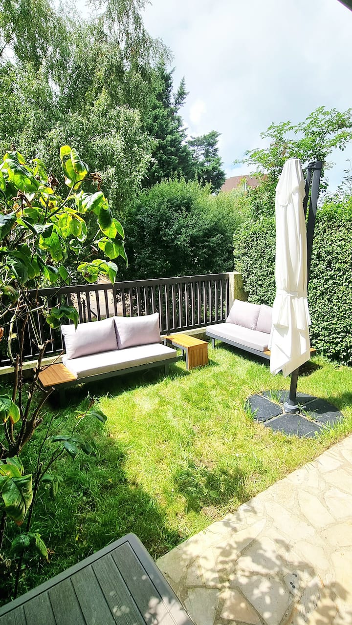 T2 Terrasse, Parking & Wifi, à 300m De La Mer - Cabourg