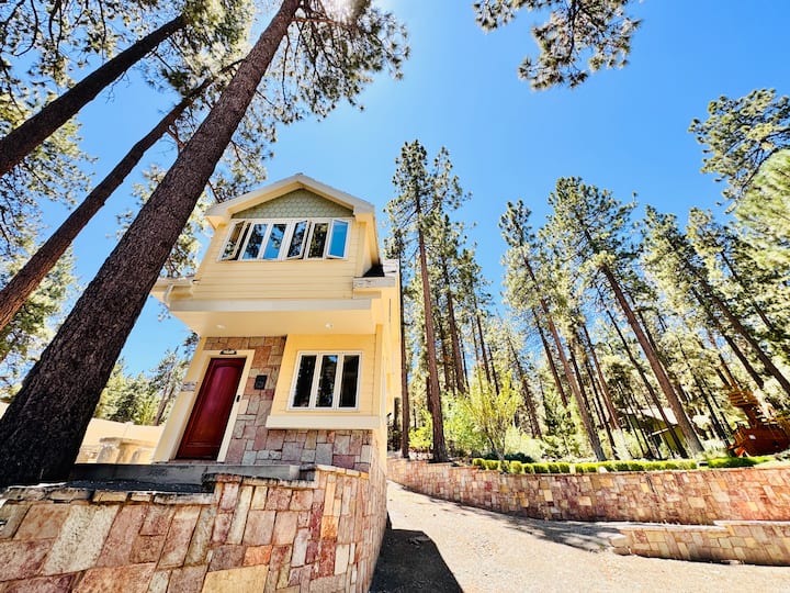 The Pump House @ Inspiration Lodge - Wrightwood, CA