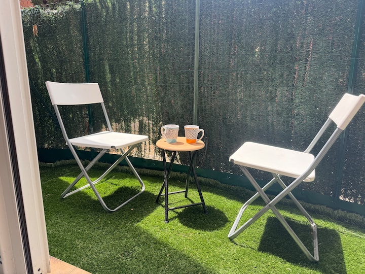 Logement Cosy à 2 Mn De La Plage, Terrasse, Clim - La Ciotat