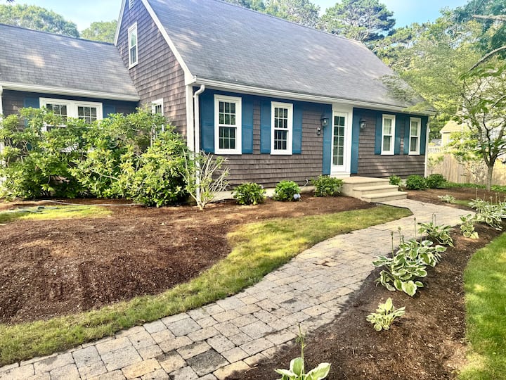 Dreamy South Cape Beach House! - Mashpee, MA