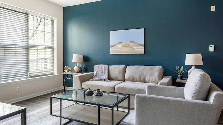 Landing | Stunning 2bd, Pool, Gym - Malvern, PA