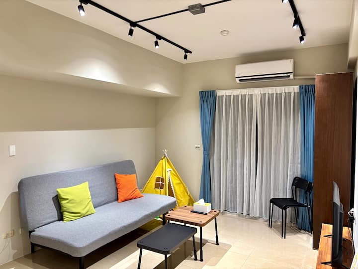 【H•b House】6-8人/漢神巨蛋/瑞豐夜市/親子住宿/輕鬆追星宅/有浴缸 - Kaohsiung City