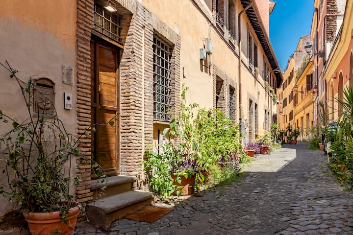 Palazzo Storico Dormo Da Lisa - Colosseo - Monti