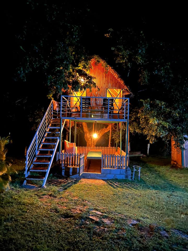 Treetop Hideaway - Gundlupete