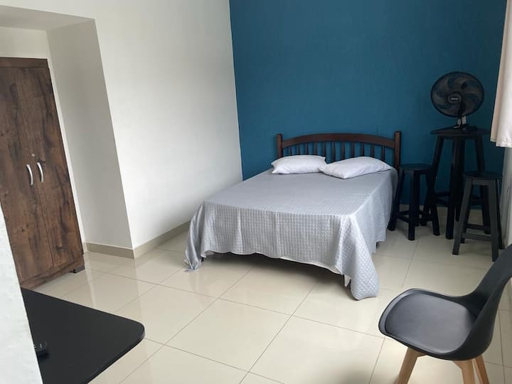 Quarto No Centro Florestal Mg - Esmeraldas