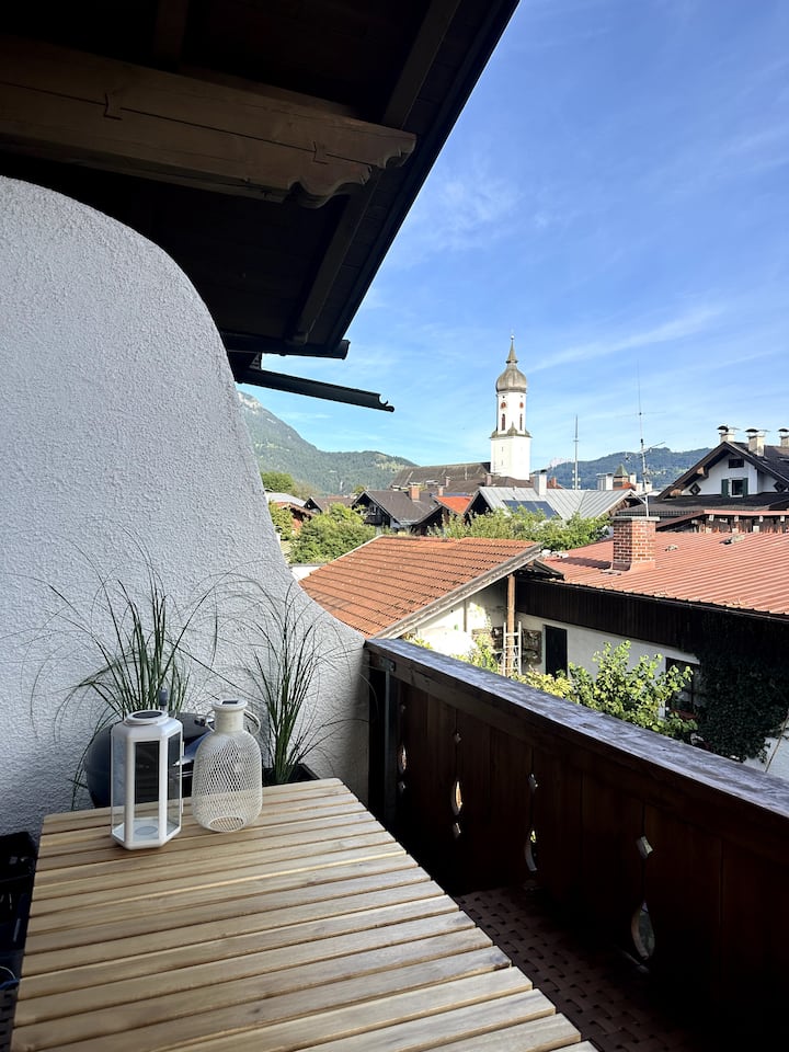 Sonnige Auszeit In Garmisch, Wohnung Mit Bergblick - Zugspitze