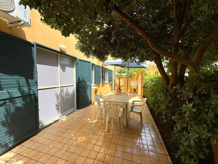 Two-room Apartment With Patio 100 Mt From The Sea - Falerna