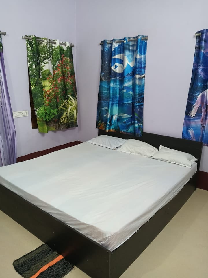 Economical Stay Nr. Ballygunge - Kolkata
