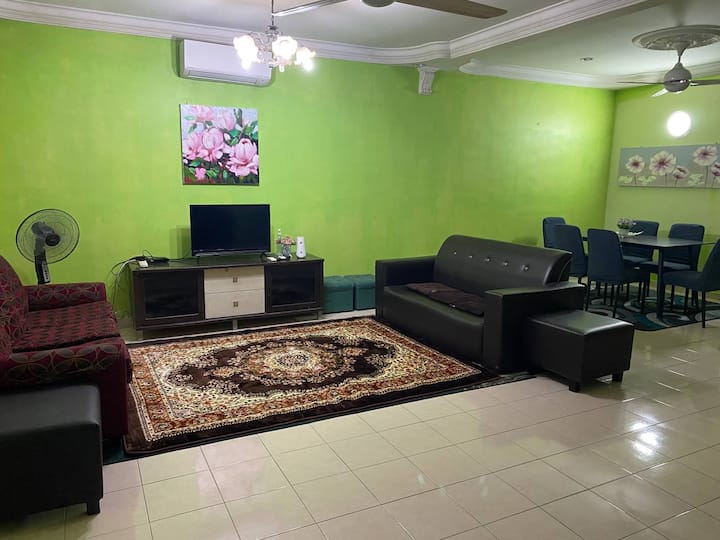 Homestay D'teluk Kumbar - Teluk Kumbar