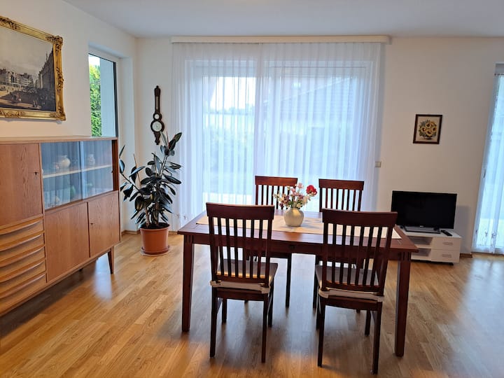 Ferienwohnung "Am Storchennest" - Schkeuditz