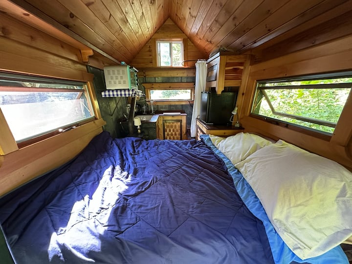 The Tiny:
Living Large In Stowe - Vermont