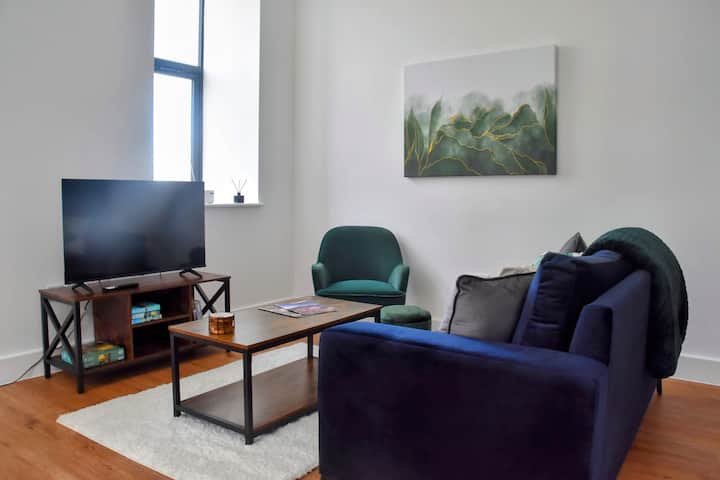 Modern Chapel Stay @ Trinity - Colwyn Bay