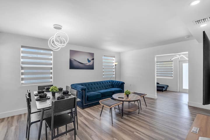 Modern Stay Minutes From Wynwood & Design District - Miami, FL