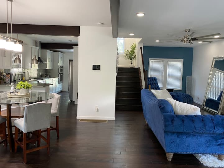 Modern Home With Stylish Decor - Cleveland Heights, OH