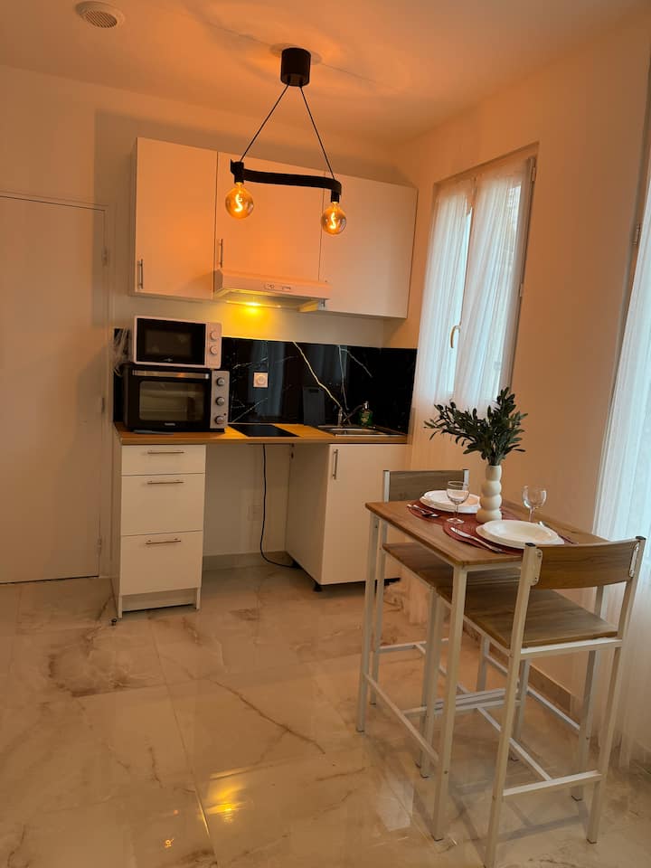 Studio Moderne Et éQuipé. - Vitry-sur-Seine