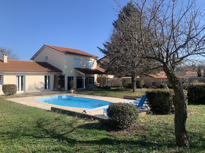 La Pichoune - Famille*piscine*jardin* Wifi - Brioude