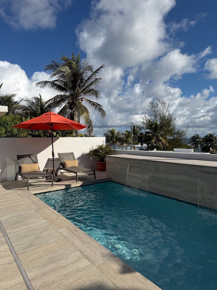 Zarzuela Beach House - Camuy