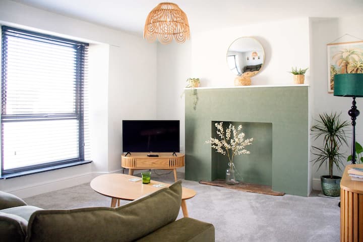 Rosa's Retreat - Falmouth
