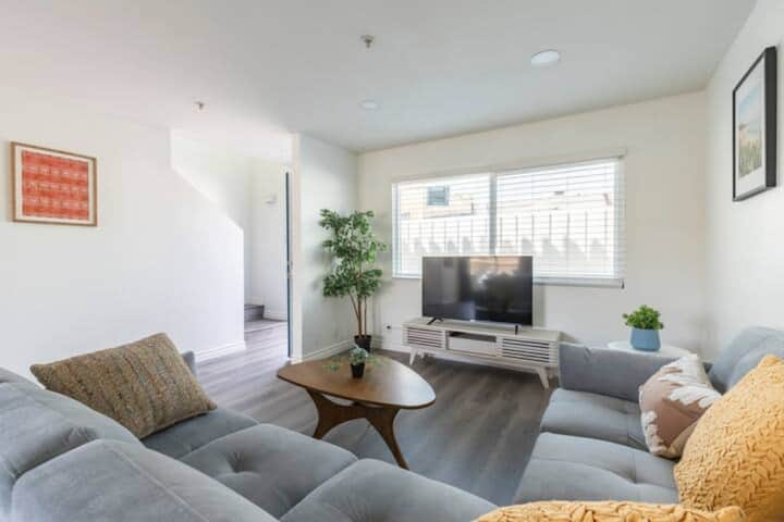 (03) 2bd/2ba Near Alhambra 3 - Sierra Madre, CA