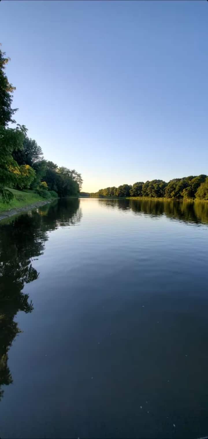 Cozy River Retreat - Kirkwood, NY
