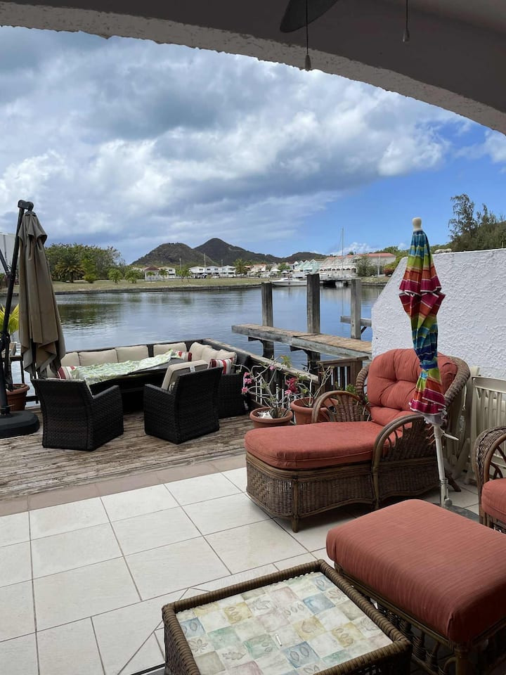 Villa Juliana, Superbe Villa On The Water - Antigua and Barbuda